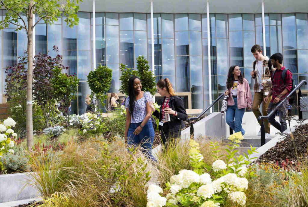 University Partners - St Helens College